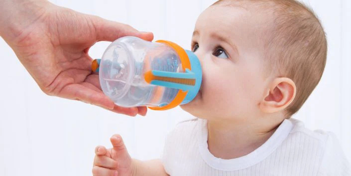 When to Give Your Baby Water and Which Type | Premier H2O